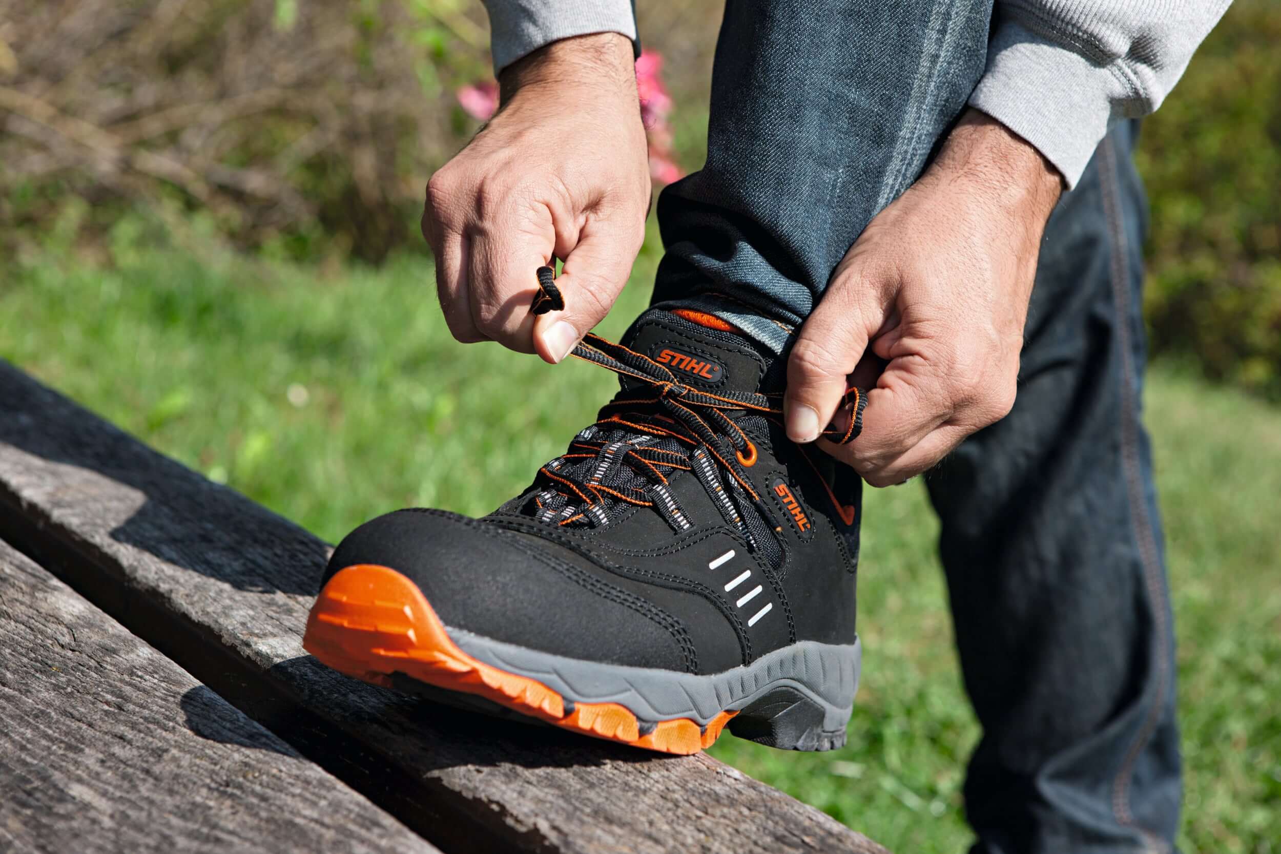 Shop Lightweight Work Boots | Free UK Delivery