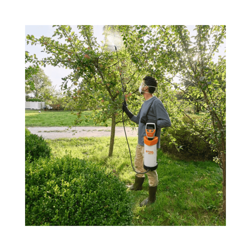 STIHL SGA 30 Cordless Backpack Sprayer Set | FREE Delivery